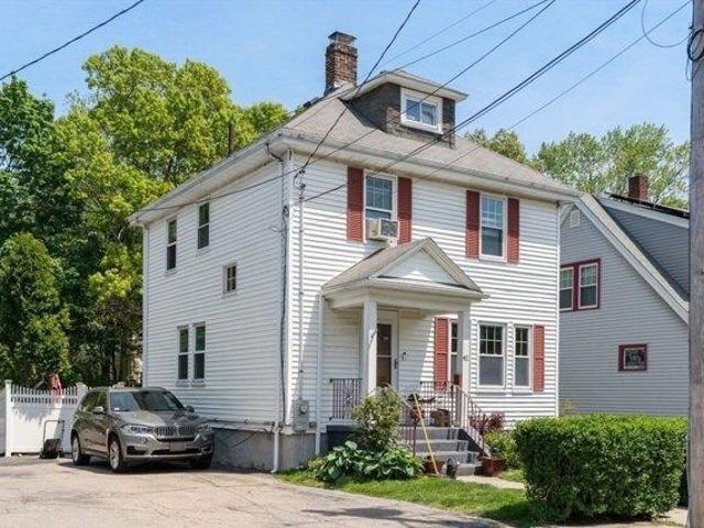house with 3 bedroom, Boston MA ES104079440