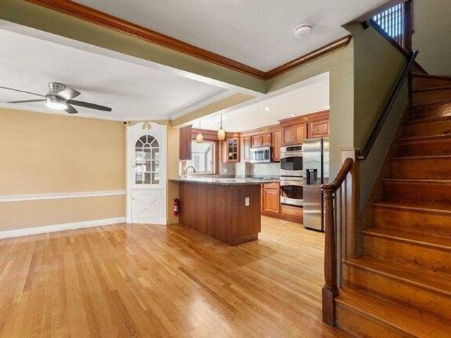 house with 3 bedroom, Boston MA ES104148897