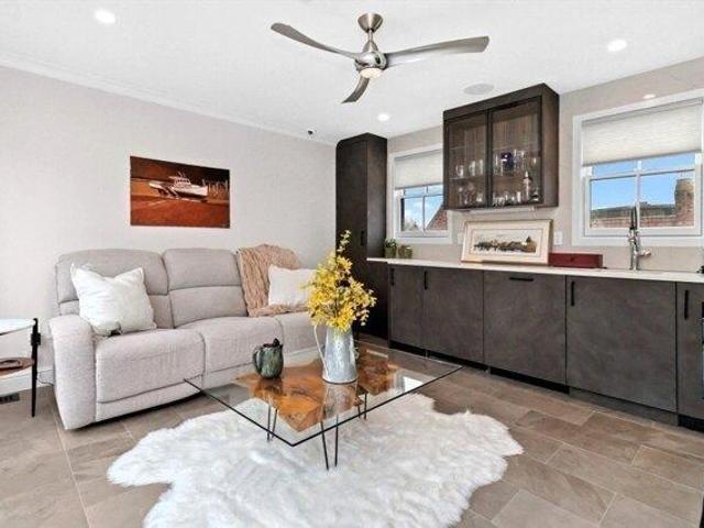 house with 3 bedroom, Boston MA ES104236595