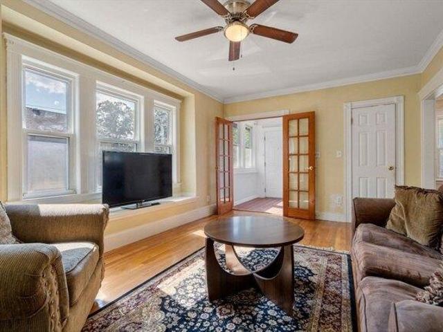 house with 3 bedroom, Boston MA ES105060061