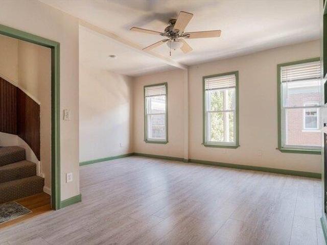 house with 3 bedroom, Boston MA ES105080378