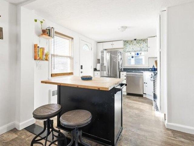 house with 3 bedroom, Boston MA ES105082202