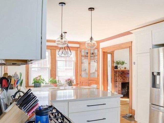 house with 3 bedroom, Boston MA ES105095026