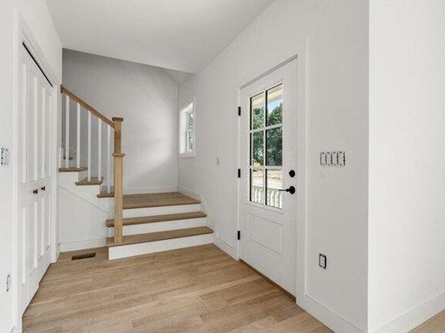 house with 3 bedroom, Boston MA ES105255672
