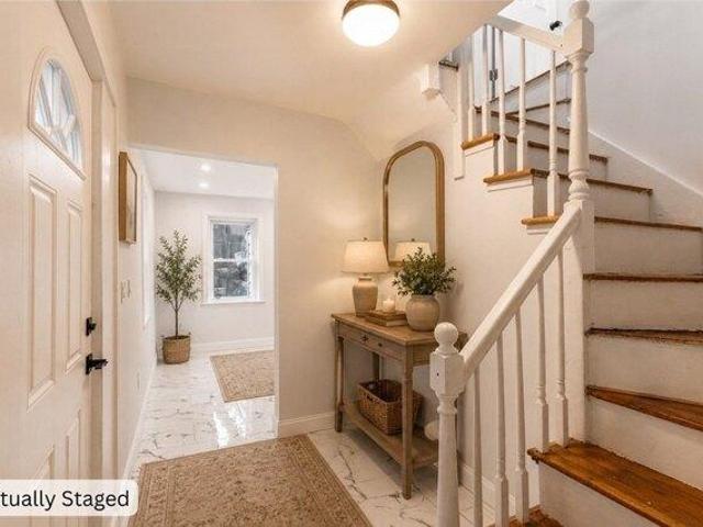 house with 3 bedroom, Boston MA ES105257865