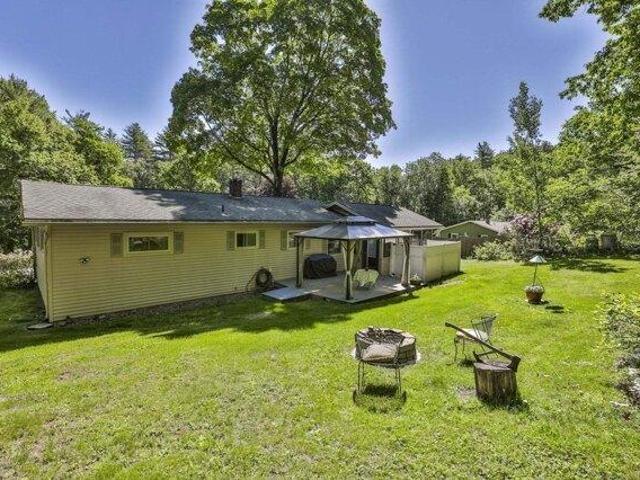 house with 3 bedroom, Boscawen NH ES104045771