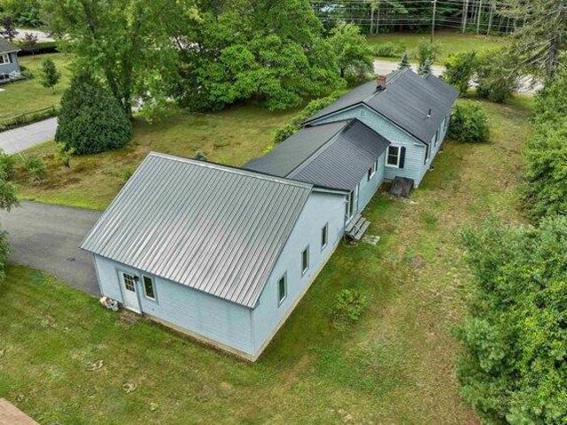 house with 3 bedroom, Boscawen NH ES105095418