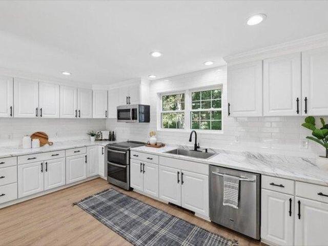 house with 3 bedroom, Boscawen NH ES105127699