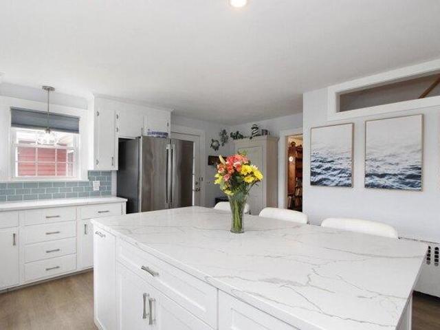 house with 3 bedroom, Bourne MA DLS103035462