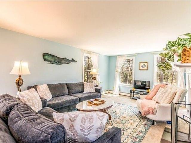 house with 3 bedroom, Bourne MA DS104410813
