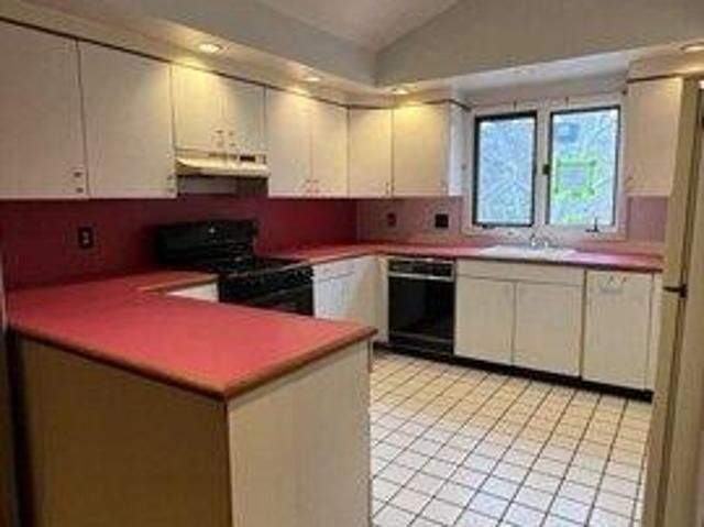 house with 3 bedroom, Bourne MA ES102823082