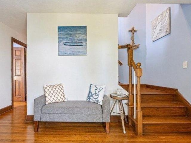 house with 3 bedroom, Bourne MA ES105192710