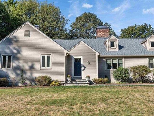 house with 3 bedroom, Bow NH DLS103101765