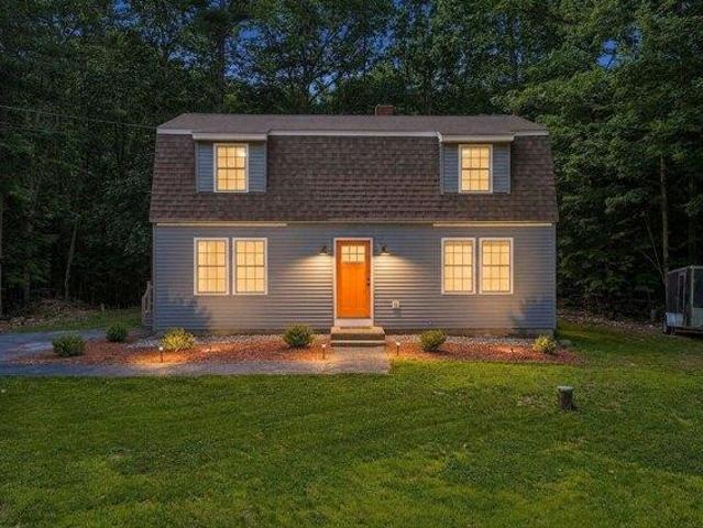 house with 3 bedroom, Bow NH DS103848525