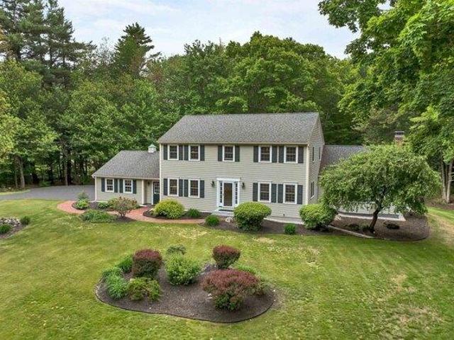 house with 3 bedroom, Bow NH DS103018504