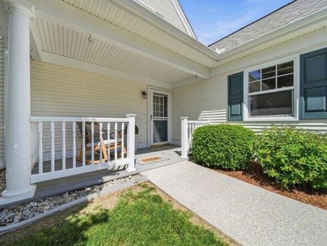 house with 3 bedroom, Bow NH DS104232879