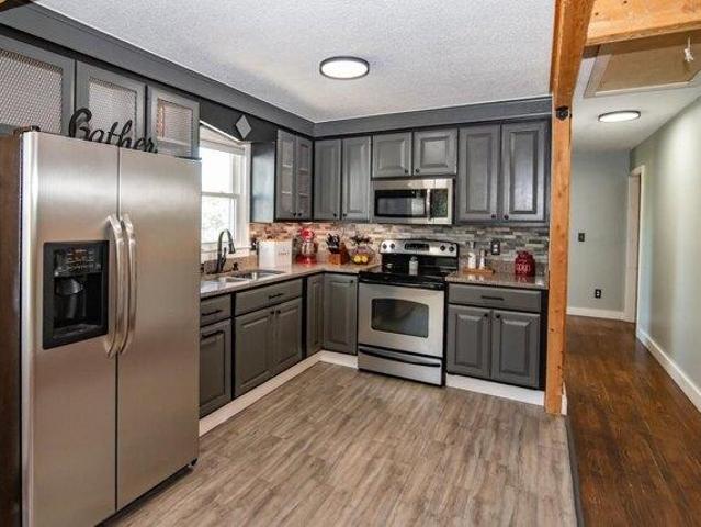 house with 3 bedroom, Bow NH ES103886463
