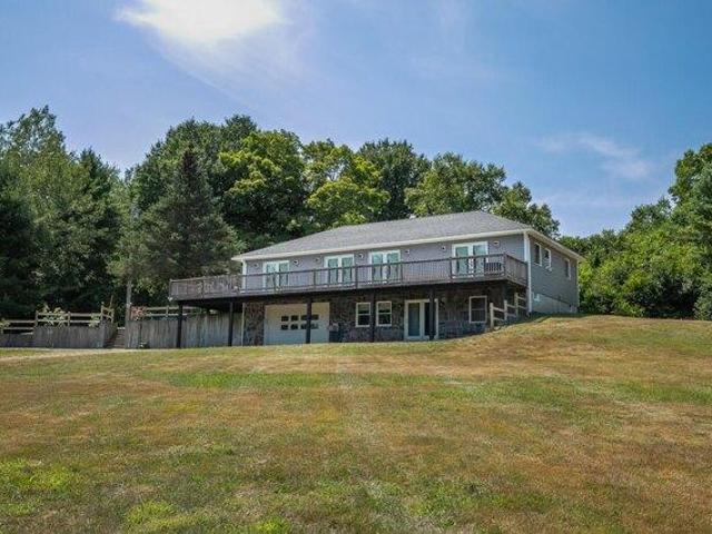 house with 3 bedroom, Bowdoin ME ES104853507