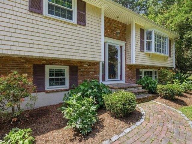house with 3 bedroom, Boxford MA ES105040806