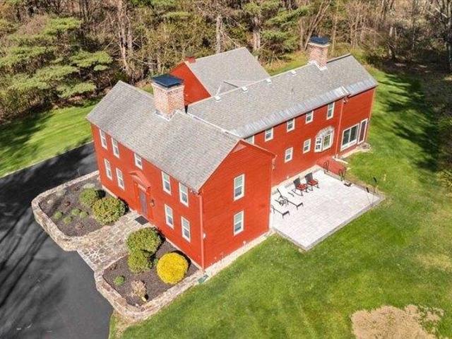 house with 3 bedroom, Boylston MA DS102961516