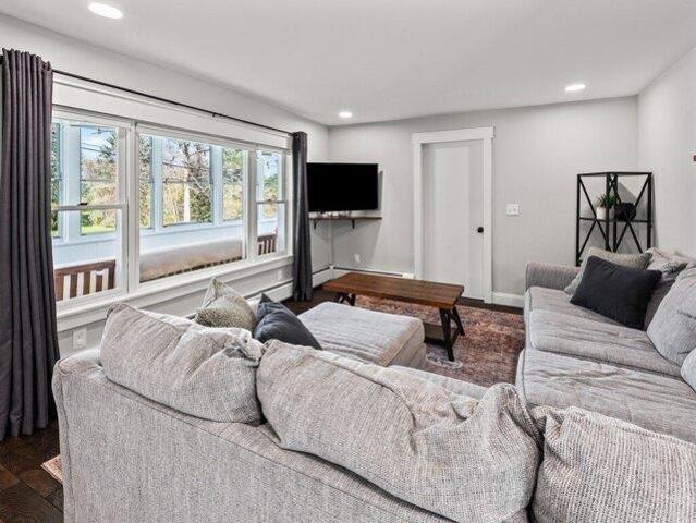 house with 3 bedroom, Boylston MA DS103888048