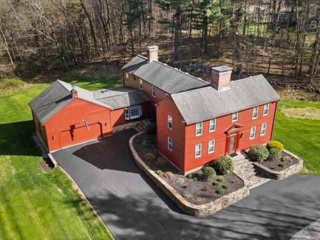house with 3 bedroom, Boylston MA ES102961516