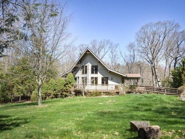 house with 3 bedroom, Boylston MA ES103442109