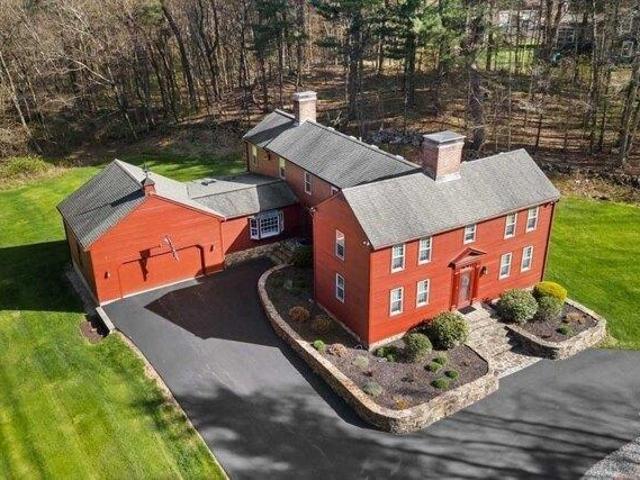 house with 3 bedroom, Boylston MA ES104811487