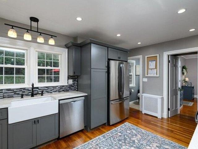 house with 3 bedroom, Boylston MA ES105123953