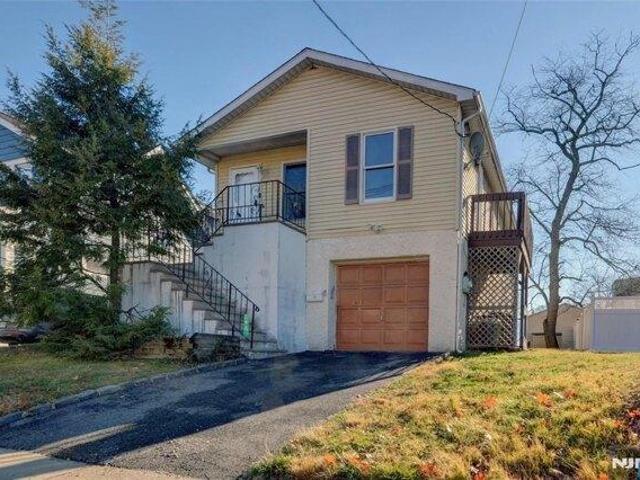house with 3 bedroom, Bloomfield NJ DLS102315791