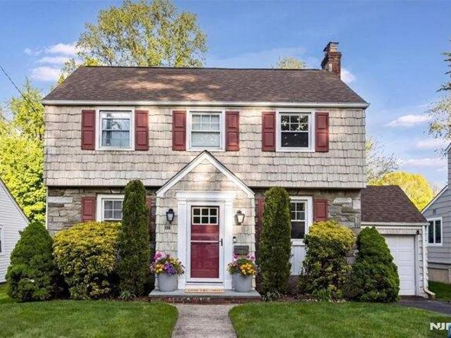house with 3 bedroom, Bloomfield NJ DLS102477687