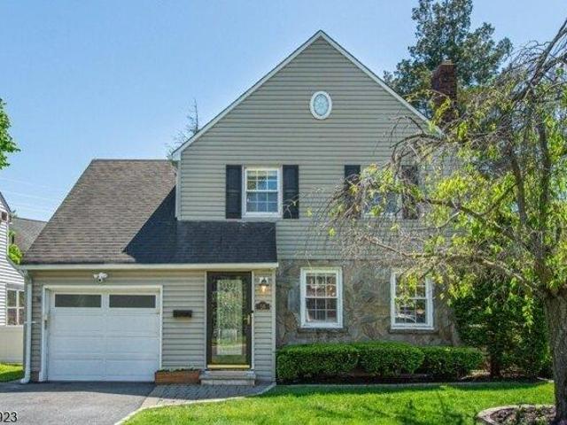 house with 3 bedroom, Bloomfield NJ DS103189663