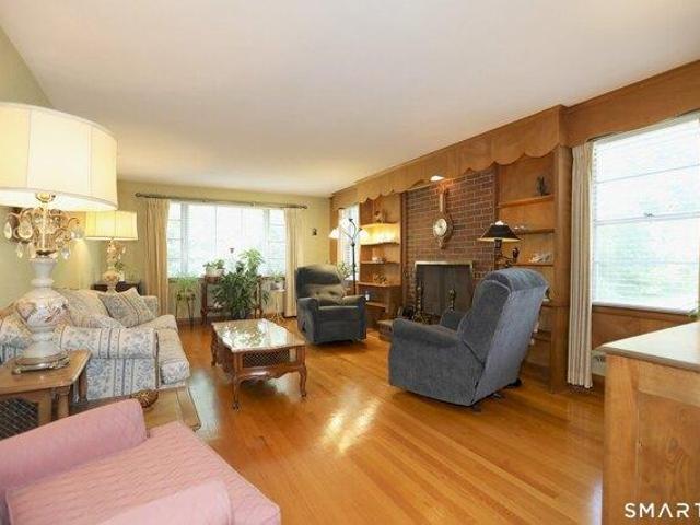 house with 3 bedroom, Bloomfield CT DS104408185