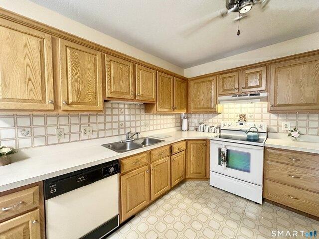 house with 3 bedroom, Bloomfield CT DS104410340