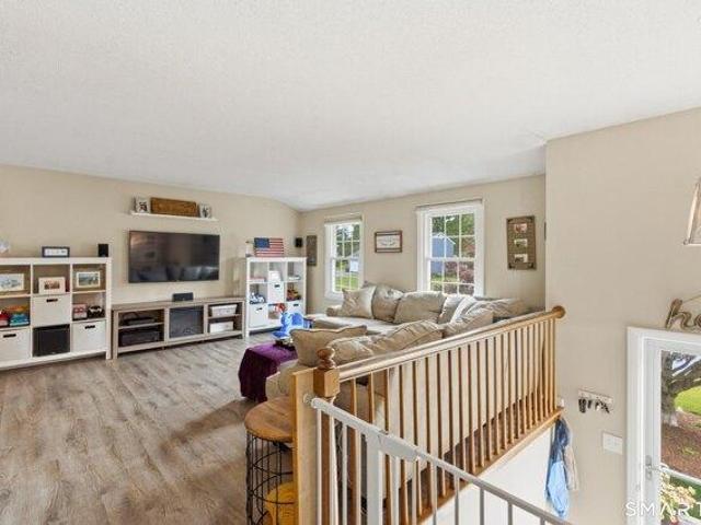 house with 3 bedroom, Bloomfield CT ES104233116