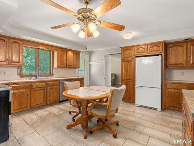 house with 3 bedroom, Bloomfield CT ES105125173