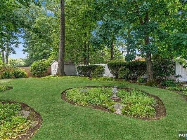 house with 3 bedroom, Bloomingdale NJ ES105492882
