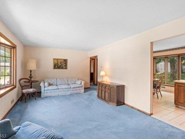 house with 3 bedroom, Bloomingdale NJ ES105278189