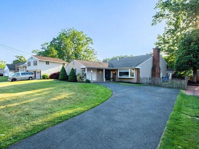house with 3 bedroom, Blackwood NJ DS102827952
