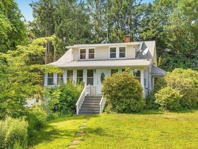 house with 3 bedroom, Blandford MA ES105108694