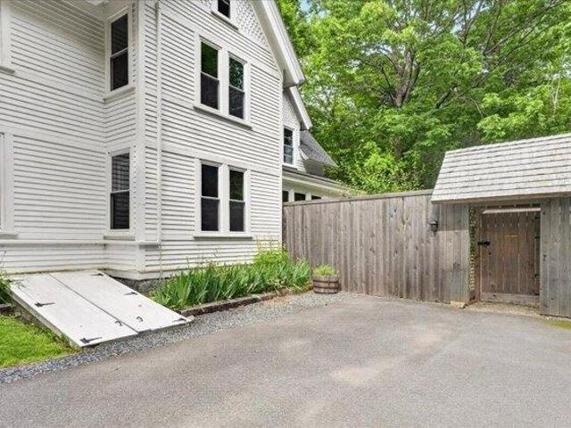 house with 3 bedroom, Blue Hill ME ES103849082