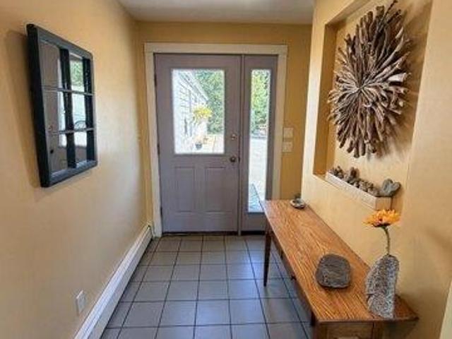 house with 3 bedroom, Blue Hill ME ES105144416