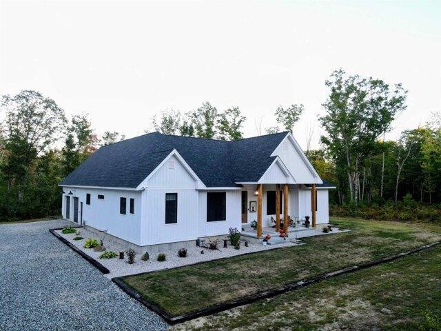 house with 3 bedroom, Brownfield ME DLS103017494