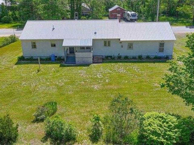 house with 3 bedroom, Brownfield ME ES105143541