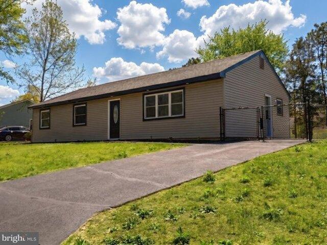 house with 3 bedroom, Browns Mills NJ DS102726370