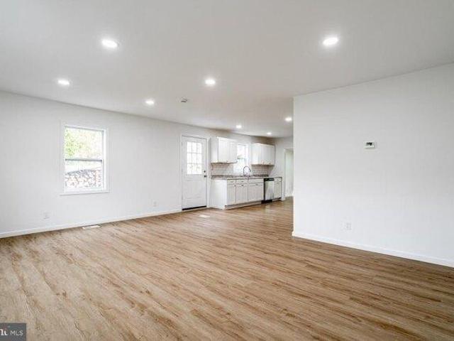 house with 3 bedroom, Browns Mills NJ ES105233844