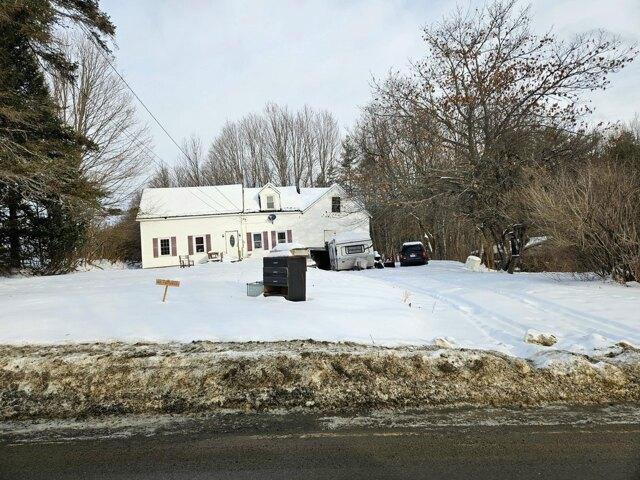 house with 3 bedroom, Brownville ME ES104009202
