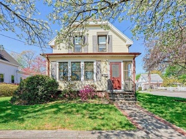 house with 3 bedroom, Brockton MA DLS103125084