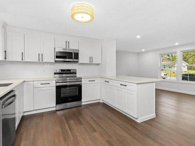 house with 3 bedroom, Brockton MA DS102777301
