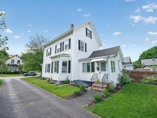 house with 3 bedroom, Brockton MA DS102860873
